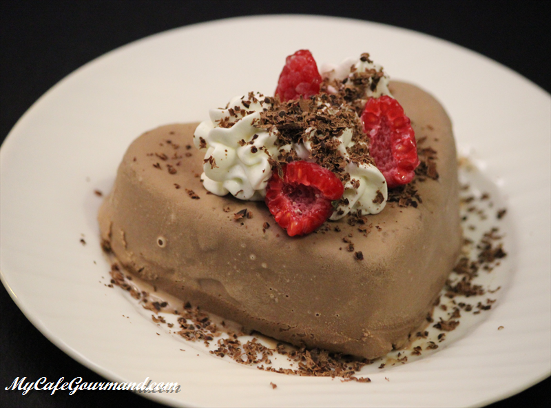 Heart-shaped Ice Cream - My Café Gourmand